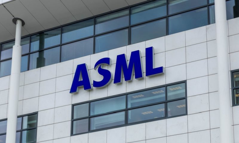 ASML Beats Q2 Earnings But the Stock is Down 10%: Time to Sell?